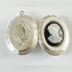 Source Unknown | Jewelry | Lady Cameo Oval Vintage Style Locket | Poshmark